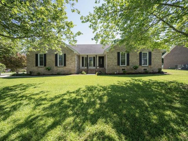 152 Greenbriar Cir, Manchester, TN 37355