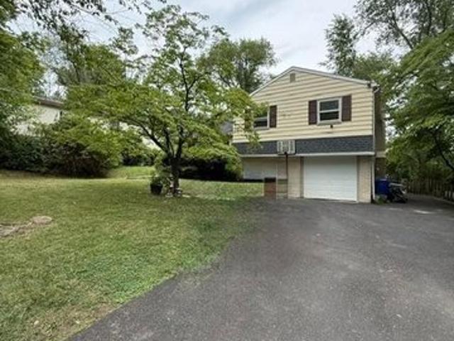 152 E Church Rd, Elkins Park, PA 19027