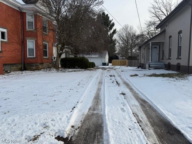152 E Main Street