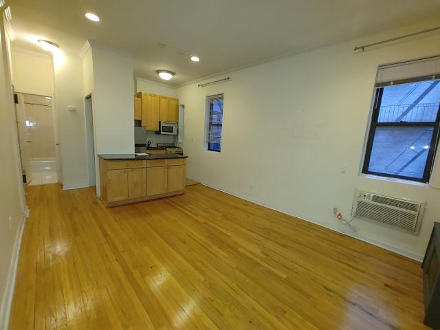 152 East 35th Street, New York, NY
