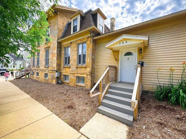 152 East Johnson St Studio Apartment for Rent at 152 E Johnson St, Madison, WI 53703 Downtown Madison