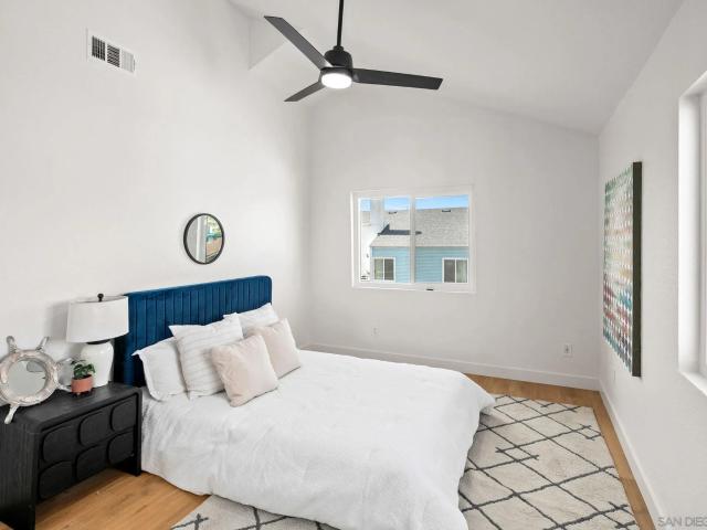 152 Evergreen Ave, Unit 4, Imperial Beach, CA 91932 | MLS #260011