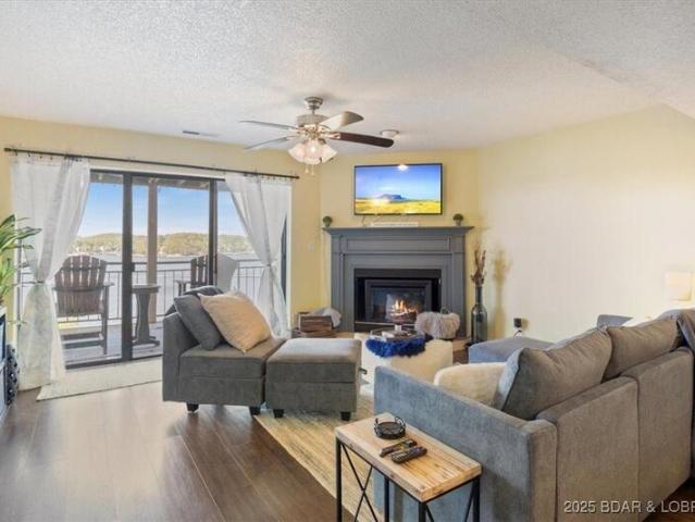 152 Falls Point Drive, 2A, Lake Ozark, MO 65049