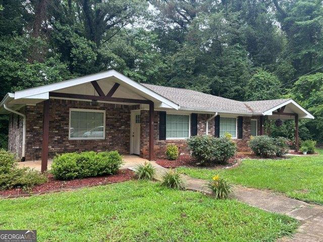 152 Fields Landing Dr, Canton, GA 30114