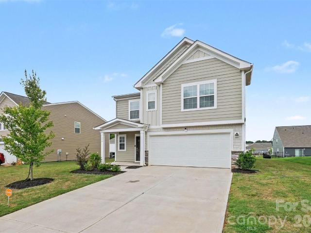 152 Hanging Rock Trail