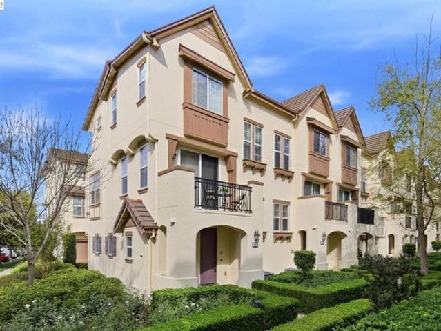 152 Heligan Ln Unit 15, Livermore, CA 94551