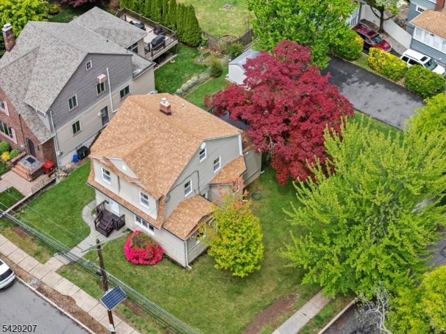 152 High St