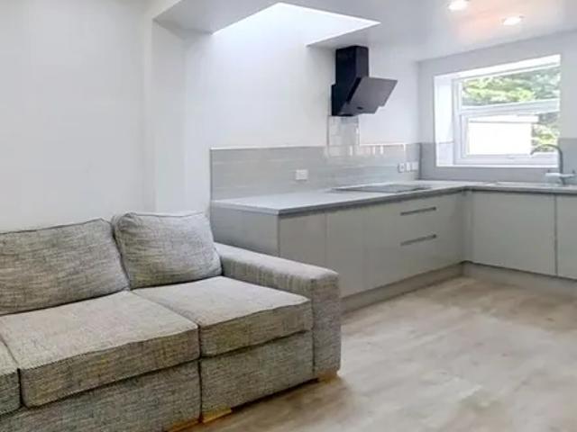 152 Hubert Road, Stirchley, B29 6ER, United Kingdom | 5 bed house for rent #167379973 | Rentberry