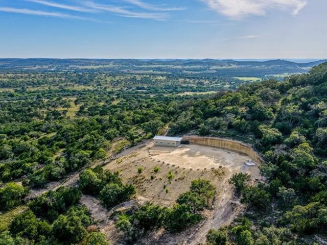 152 Jungfrau Hill Rd, Comfort, TX 78013