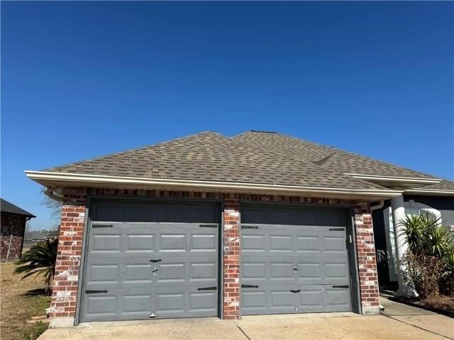 152 Oak Arbor Dr, Laplace, LA 70068 | MLS #2485 | Compass