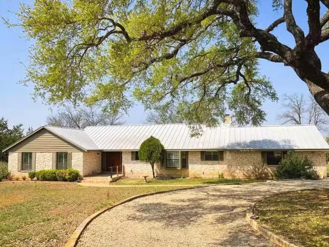 152 Oak Haven Rd, Fredericksburg, TX 78624 MLS 97261