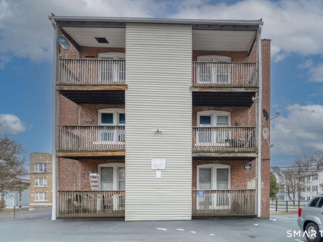 152 Oak St, Unit 1N, New Britain, CT 06051 | MLS #24160