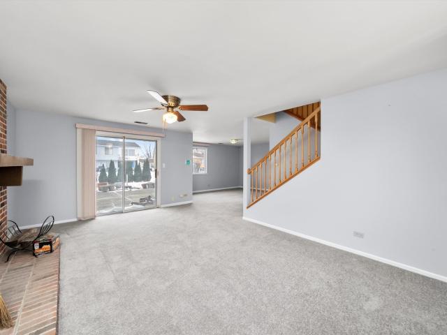 152 Oakhurst Rd, Matteson, IL 60443 | MLS #12586 | Compass