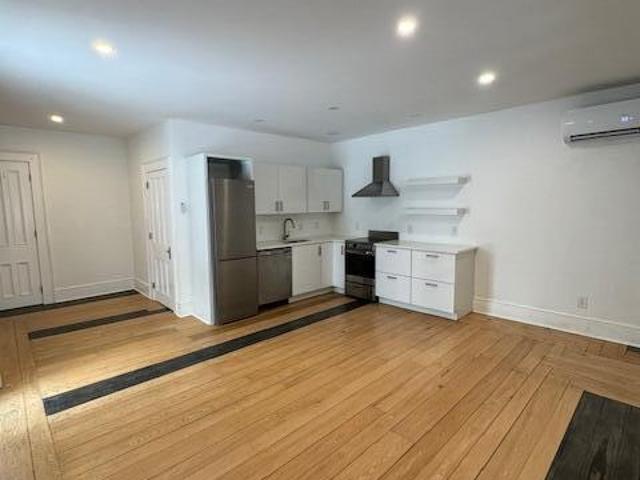 152 Main Street #3 # #