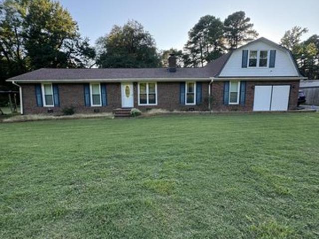 152 N C 39 Loop Rd, Henderson, NC 27537