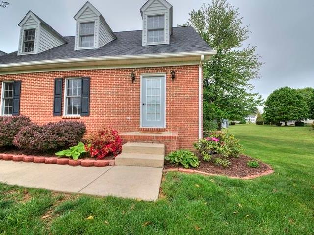 152 nottingham ln