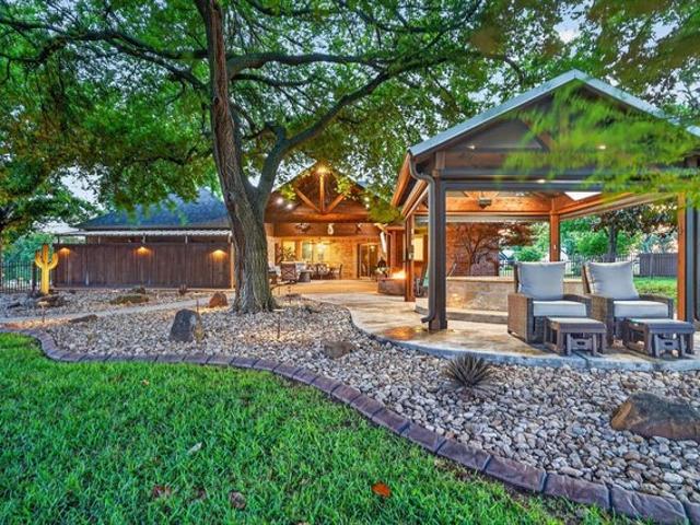 152 North Star Crossing Ln, Weatherford, TX 76088