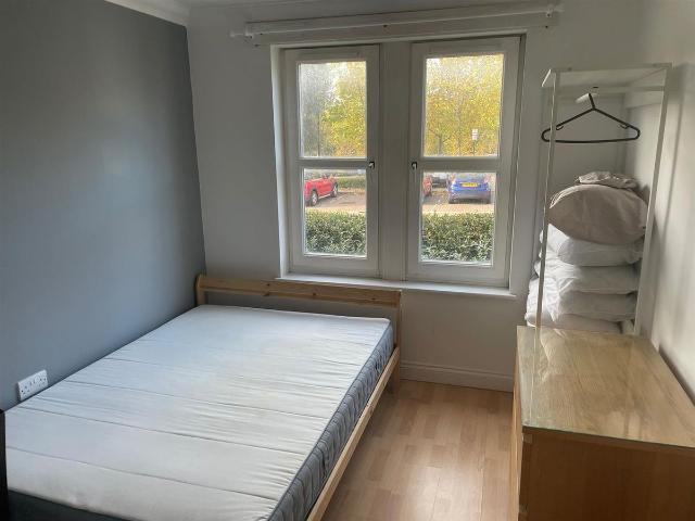 152 North Row, Milton Keynes MK9, 4 bed shared accommodation to rent, £645 pcm | PrimeLocation