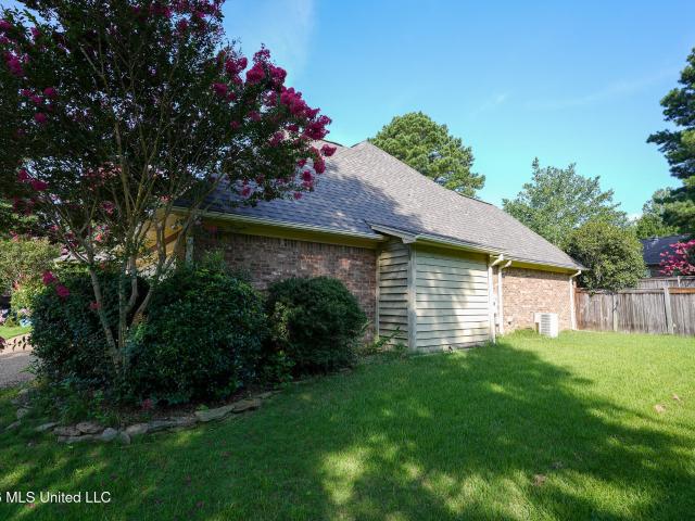 152 Seville Way