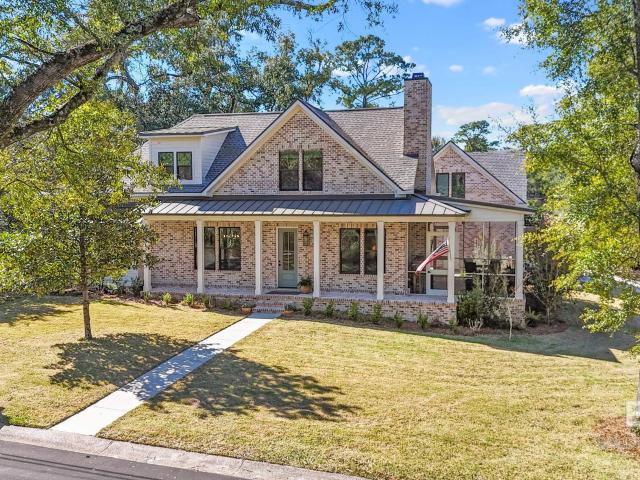 152 Pinecrest Lane