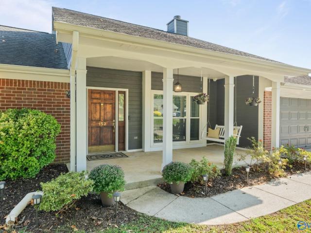 152 Raspberry Way