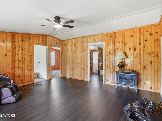152 Woodlawn Drive