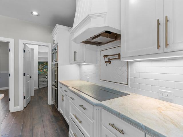 152 Whitney Woods Cir