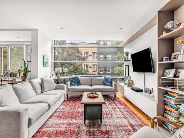 152 Withers St Apt 2B, Brooklyn, NY 11211
