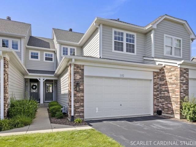 152 Tanglewood Dr, Glen Ellyn, IL 60137