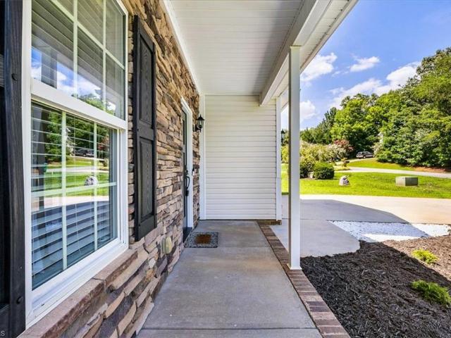 152 Tree Top Lane