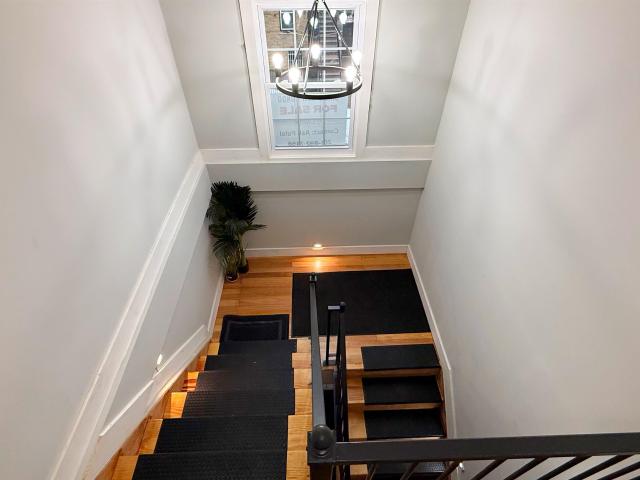 152 Van Winkle Ave # 2