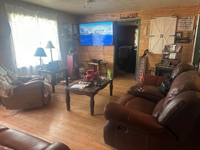 152 Vickey Dr
