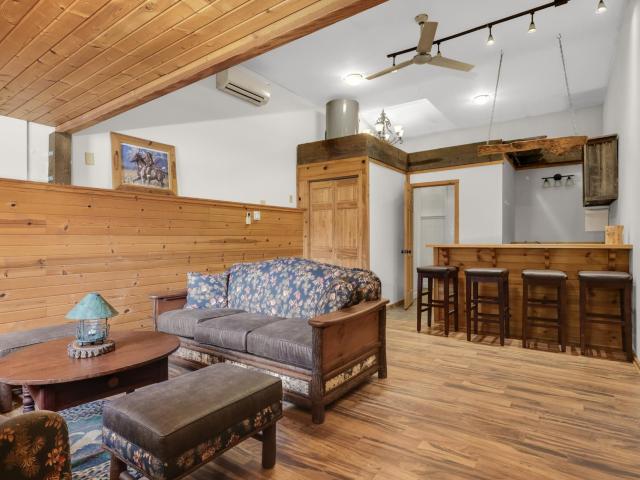 15340 W Sunrise Circle