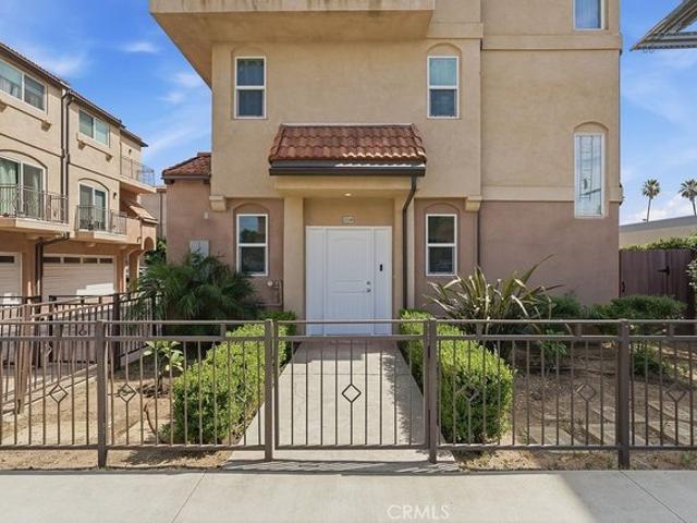 15340 Lassen St, Los Angeles, CA 91345