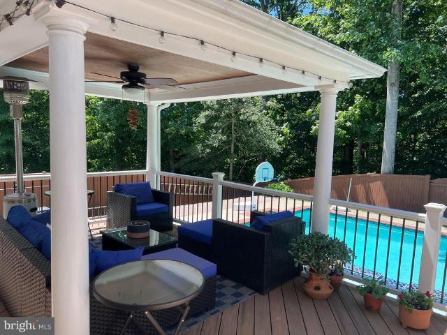 15342 Colonel Tansill Court