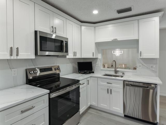 15342 Lakes of Delray Blvd, Unit 98, Delray Beach, FL 33484 | MLS #R11156
