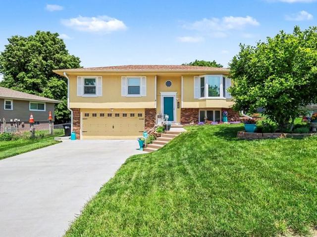 15342 Monroe St, Omaha, NE 68137