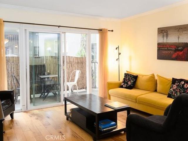 15344 Weddington St Unit 104, Sherman Oaks, CA 91411