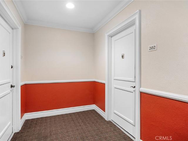 15344 Weddington Street 202