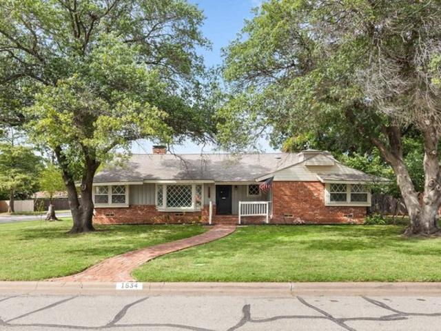 1534 Mesquite St, Wichita Falls, TX 76302