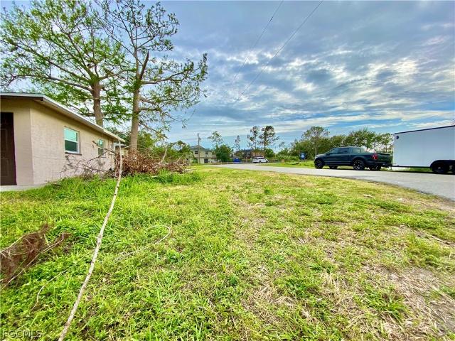 1534 Oak Dr, Fort Myers, FL 33907 | MLS #2026010