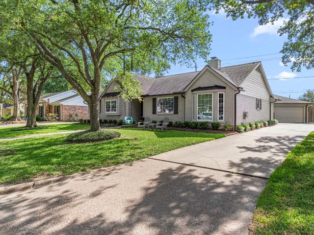 1534 Ashford Hollow Lane