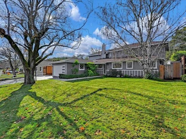 1534 Buchanan St, Novato, CA 94947