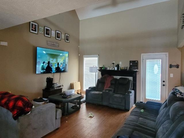 1534 Cobra Ln