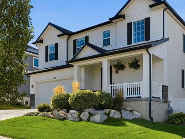 1534 E 3225 N, Layton, UT 84040