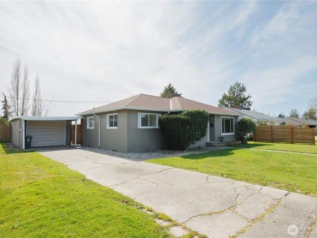 1534 E Section St, Mount Vernon, WA 98274