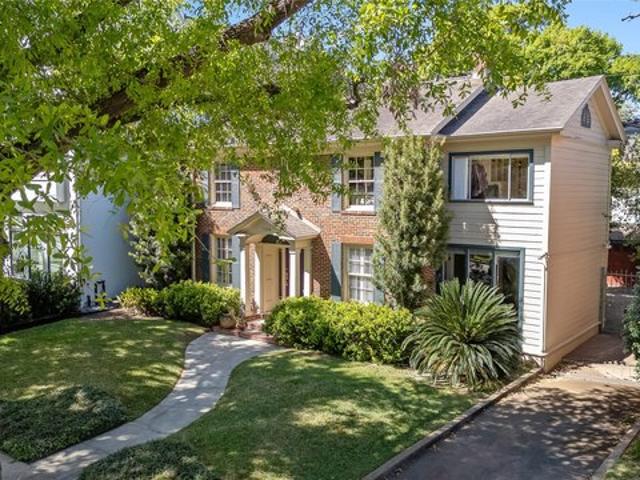 1534 Harold St, Houston, TX 77006