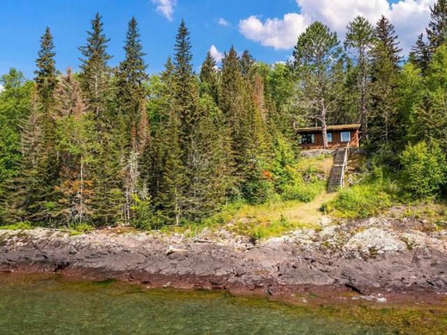 1534 Highway 61 E, Grand Marais, MN 55604