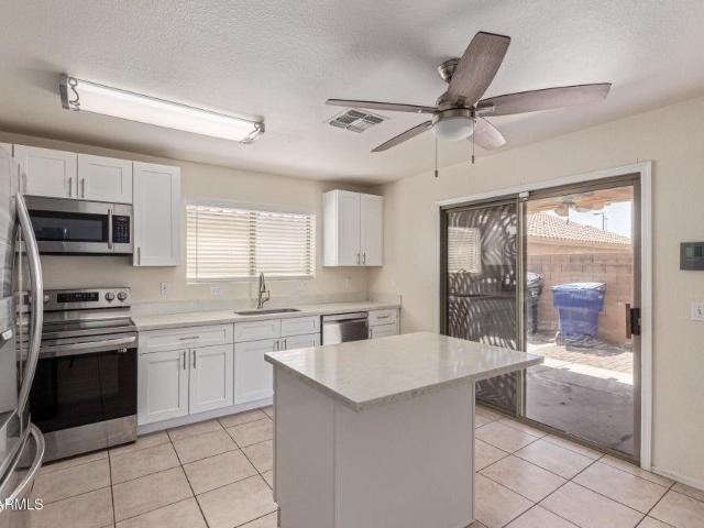 1534 S Danielson Way