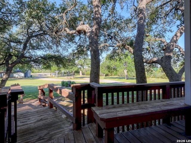 1534 S Us Highway 281